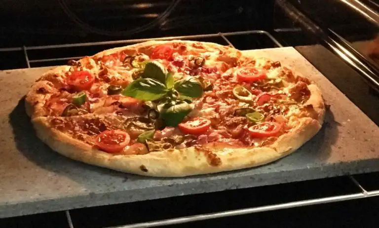How To Tell If Pizza Is Undercooked: 6 Causes Of Soggy Dough
